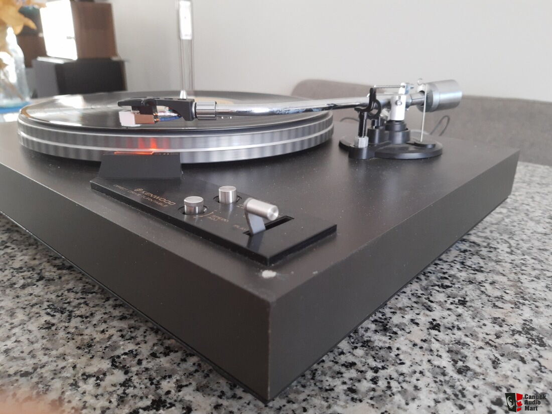 Kenwood KD-2070 Direct Drive Turntable Photo #5143321 - US Audio Mart