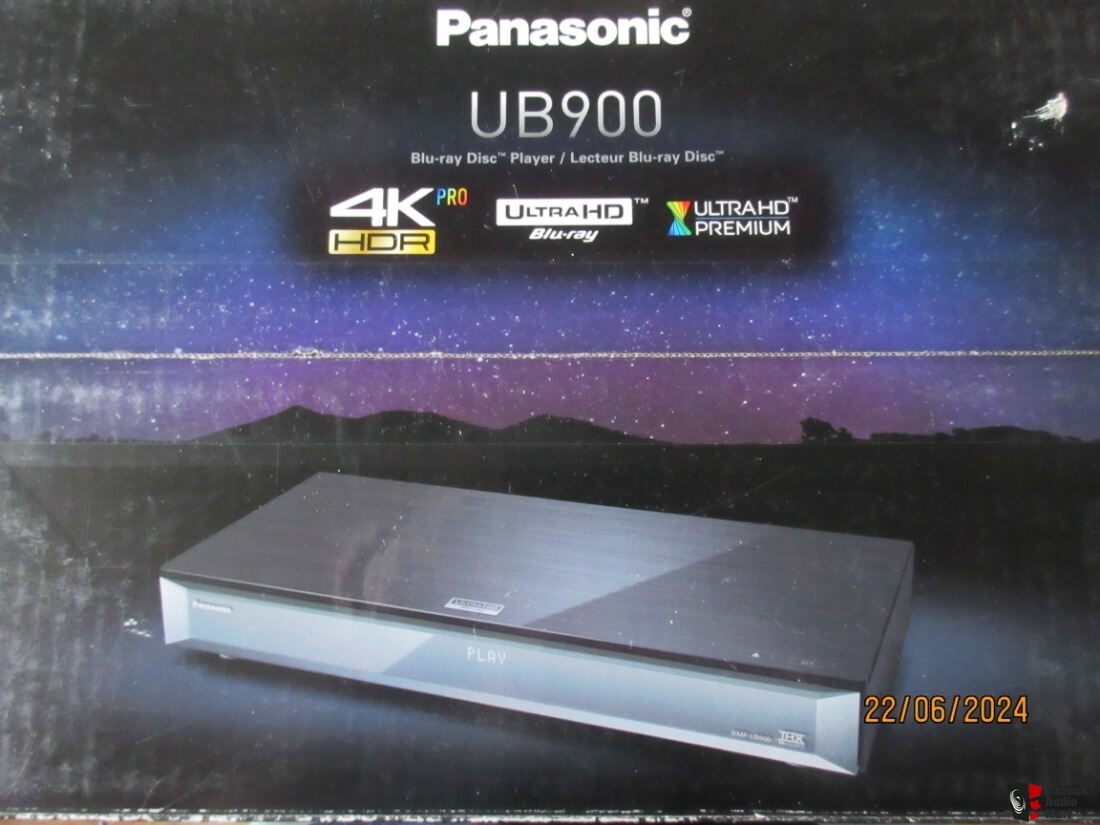 Panasonic UB900 Blu-ray Disc Player NEW Photo Photo #5151400 - US Audio ...