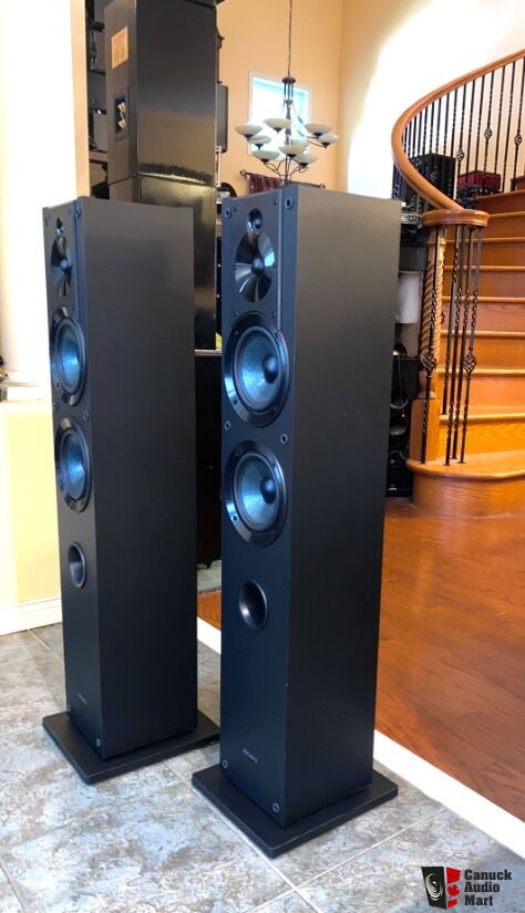 Current Model 4-Driver Sony Towers with Super Tweeters SS-CS3 Photo ...