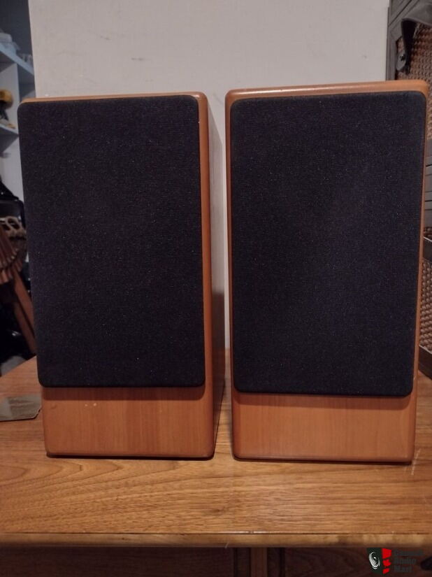 Angstrom Legato book shelf speaker with Angstrom Forza subwoofer Photo ...