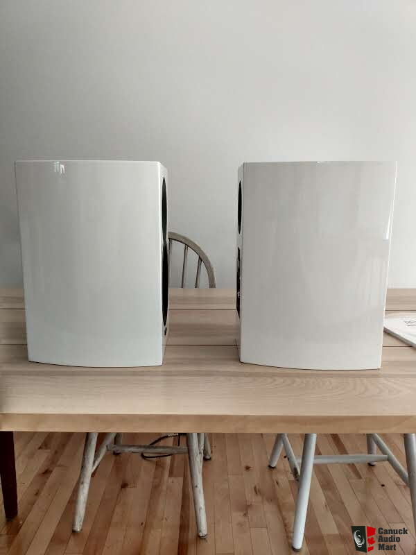 Revel M16 bookshelves, recommended by ASR Photo #5165454 - Canuck Audio ...