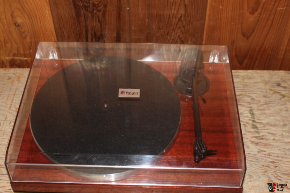 Pro-Ject 1-Xpression Carbon Classic With 2M-SILVER Cartridge - MAHOGANY ...