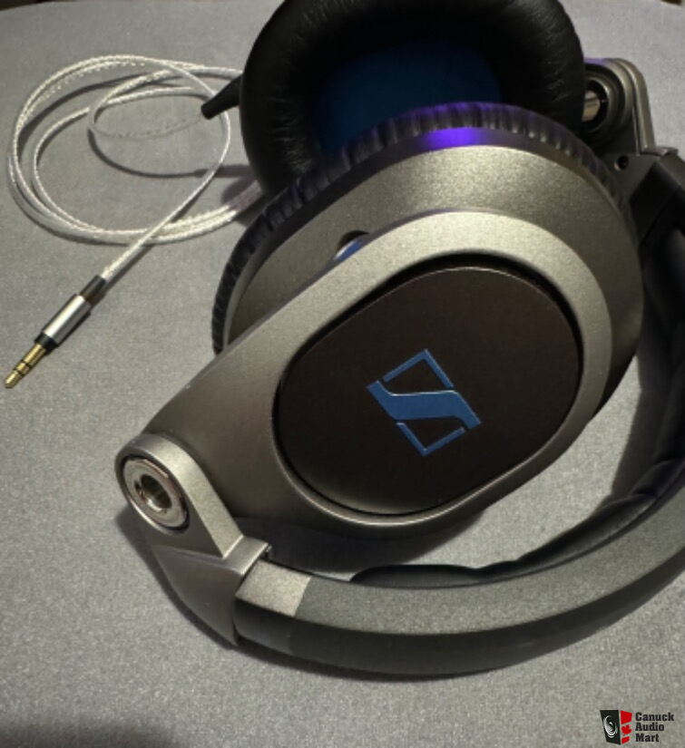 Sennheiser HD8 DJ Headphones For Sale - UK Audio Mart