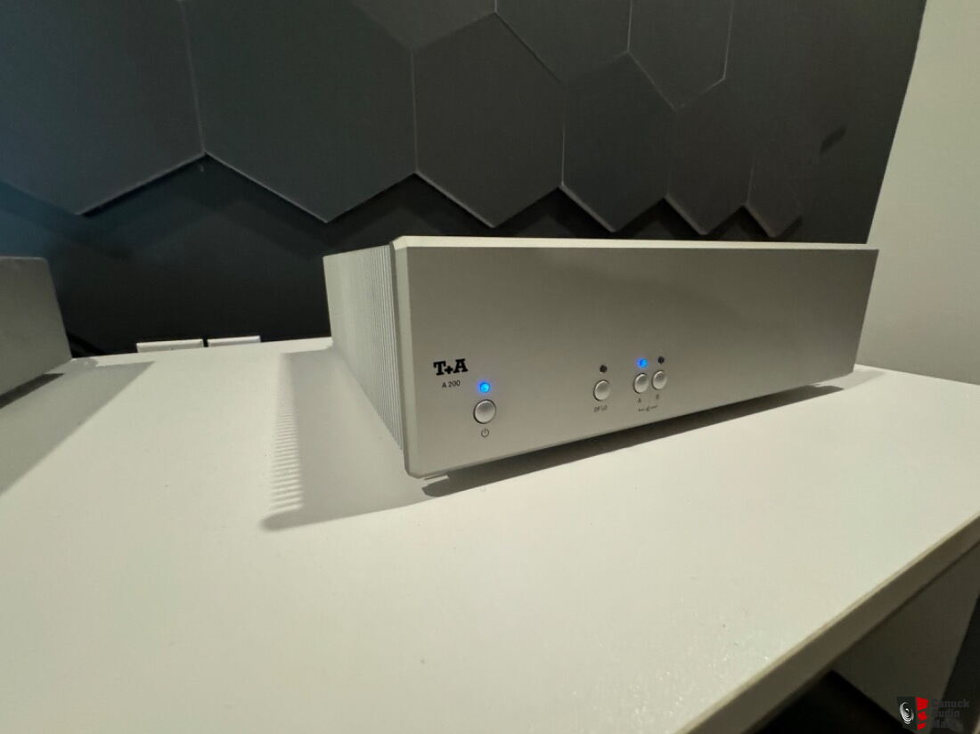 T+A A200 Power Amplifier Photo #5175966 - Canuck Audio Mart