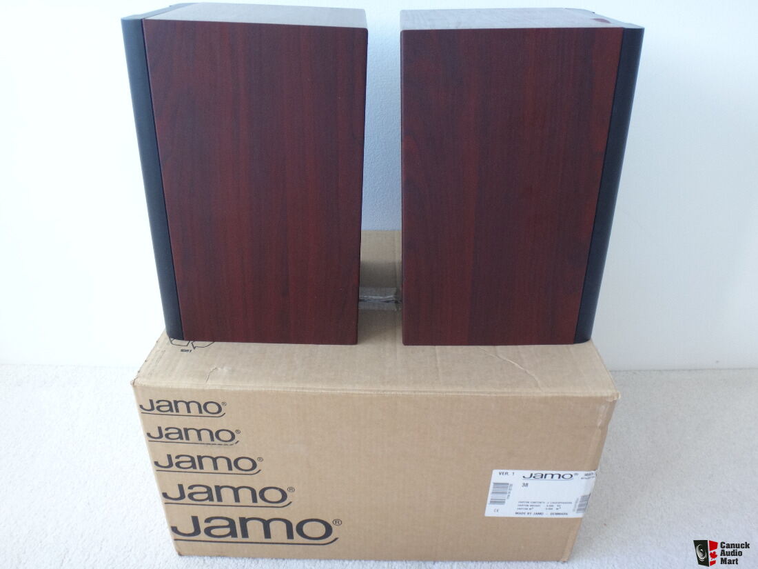 jamo Made in Denmark Model 38 Cherry Vinyl 2-Way Bookshelf Speakers ...