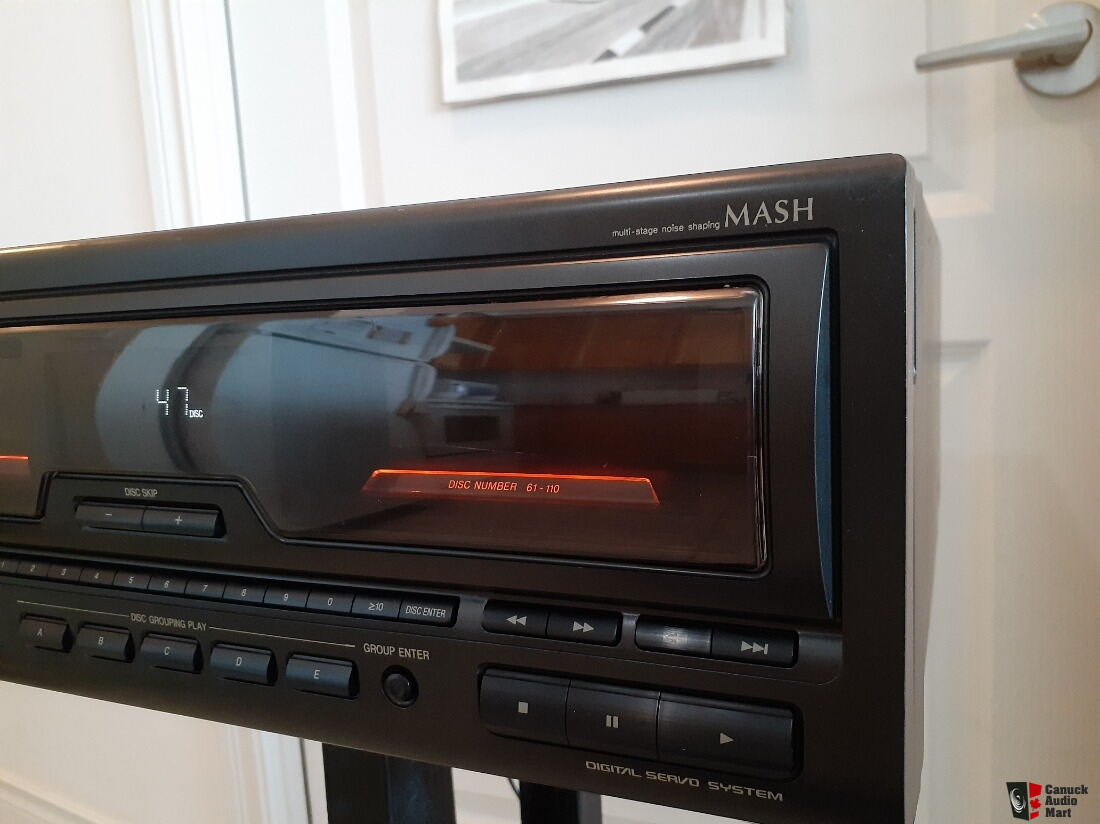 Classic Technics (110+1 Discs) CD Changer Model SL-MC400 (Made in Japan ...