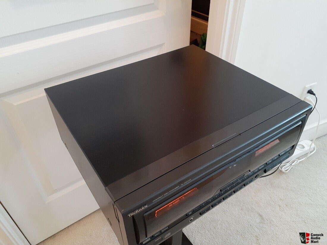 Classic Technics (110+1 Discs) CD Changer Model SL-MC400 (Made in Japan ...