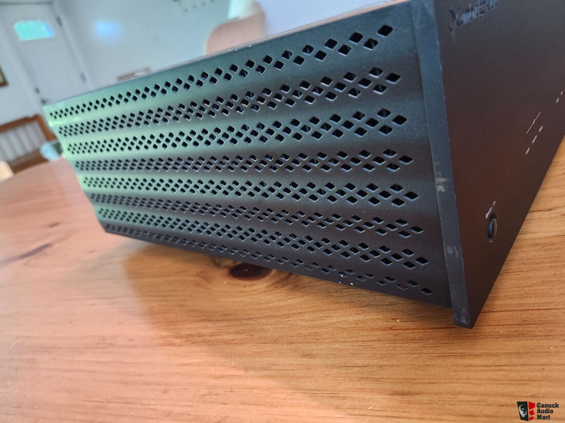 Cambridge AUDIO AZUR 840W