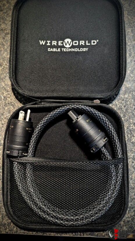 Wireworld Platinum Electra power cable with Platinum OCC ends - 1 meter ...