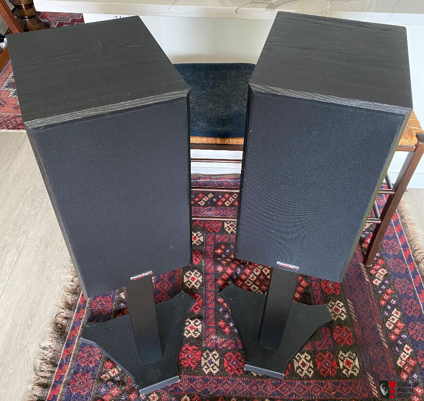 Paradigm Large Bookshelf Monitor 2-way Speakers in Black veneer with ...