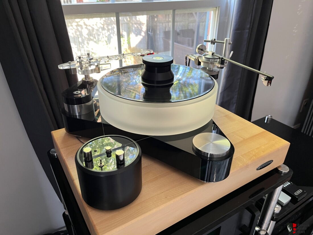 Scheu Audio Das Laufwerk No.2 (Two Tonearms + Carts)