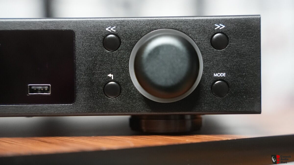 IOTAVX NP3 Streamer/CD Player Photo #5219884 - US Audio Mart