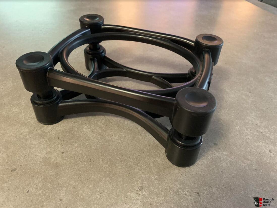 ISO Acoustics SUB200 subwoofer isolation stand Photo #5226511 - Canuck ...