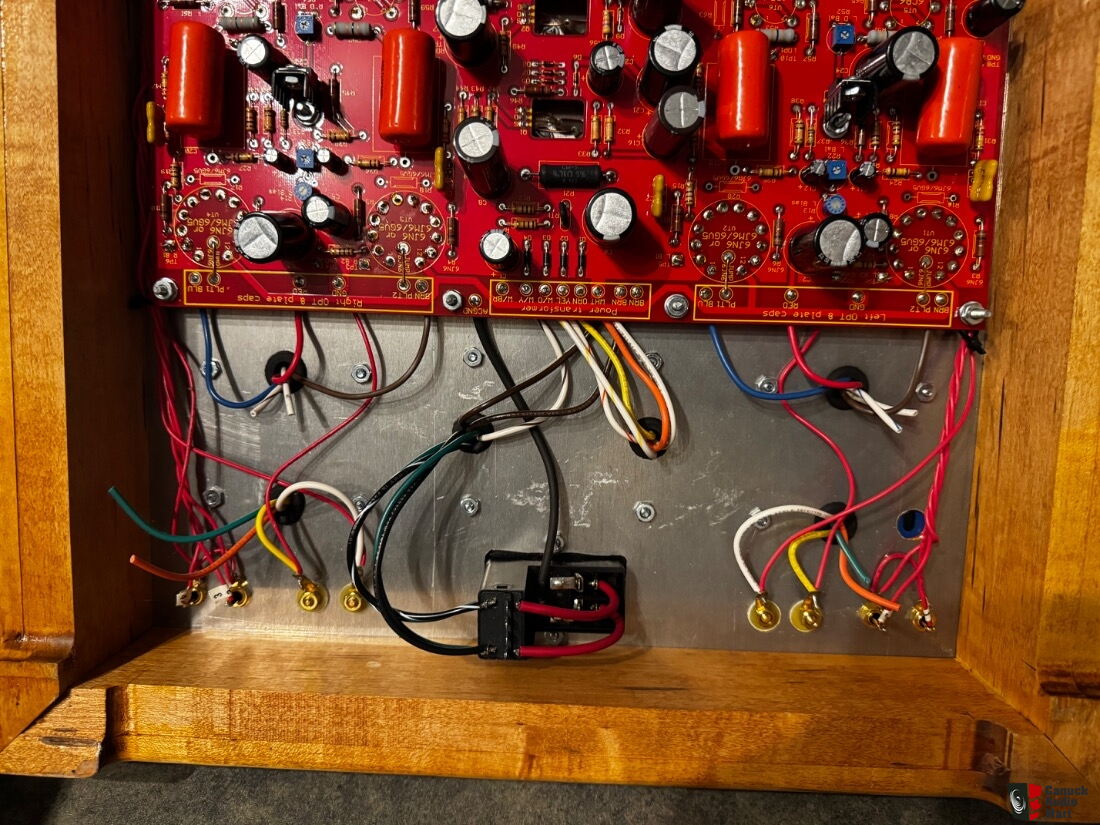 Engineers amp Photo #5226888 - Canuck Audio Mart