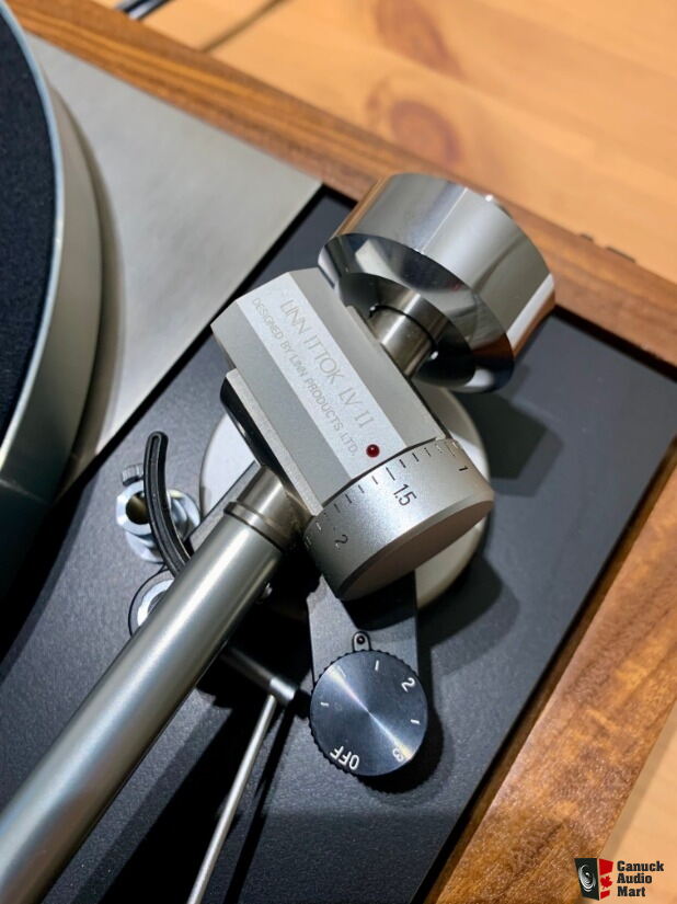 Linn LP12 Sondek with Ittok LVII Tonearm ( Rega Elys Cartridge ) Photo ...