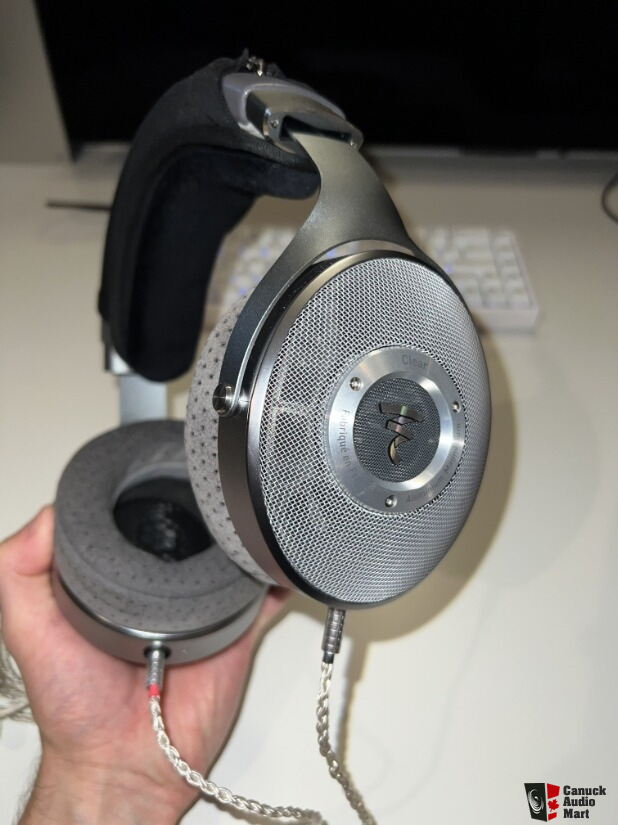 Focal Clear OG (+ Listenmore 3.5mm Cable, Headband Cover) For Sale ...