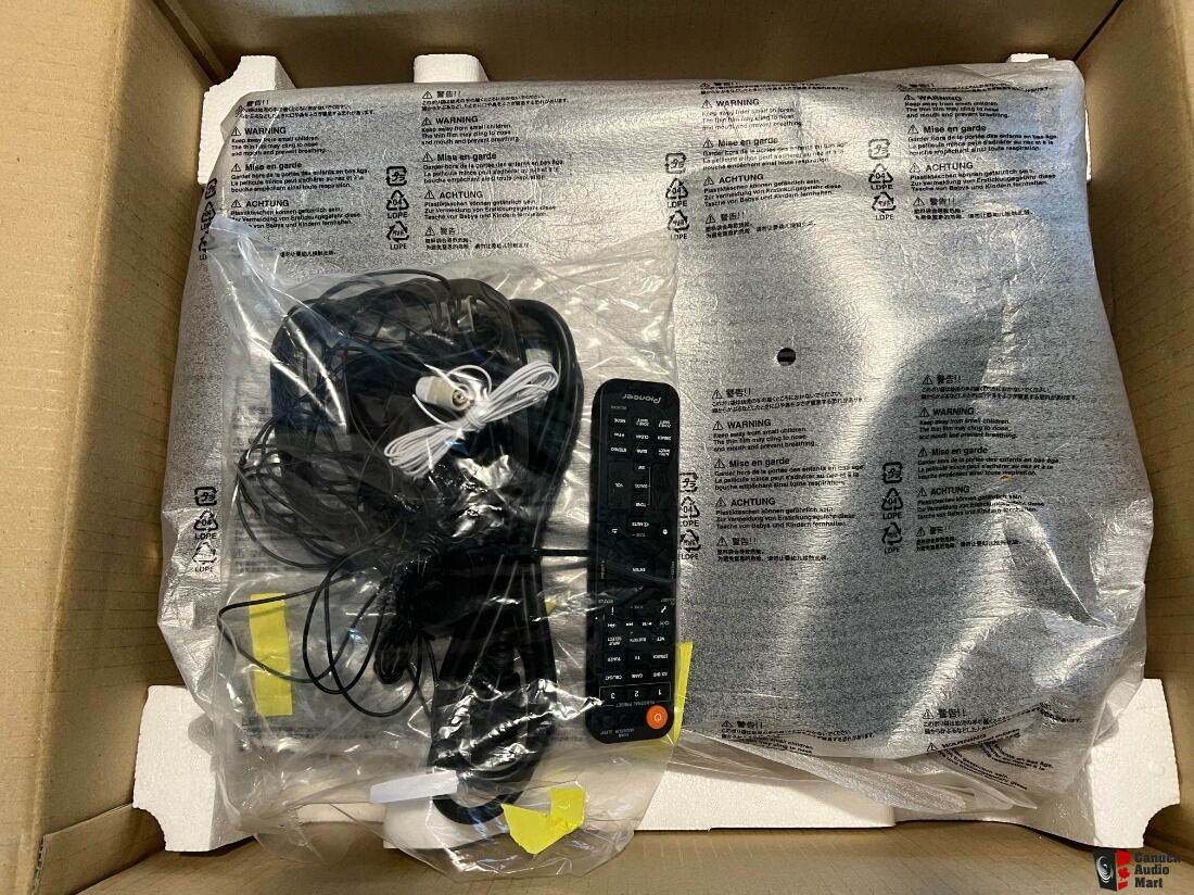 Brand new in Box Pioneer Elite VSX-LX104 Photo #5074471 - Canuck Audio Mart