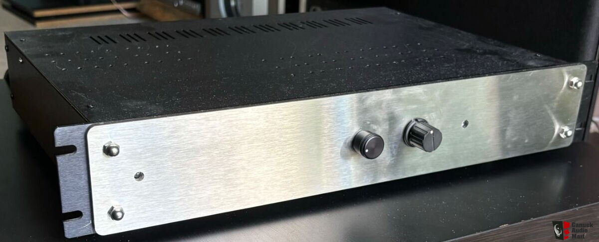 Pass Labs 'Bride of Zen' preamp Photo #5225346 - Canuck Audio Mart