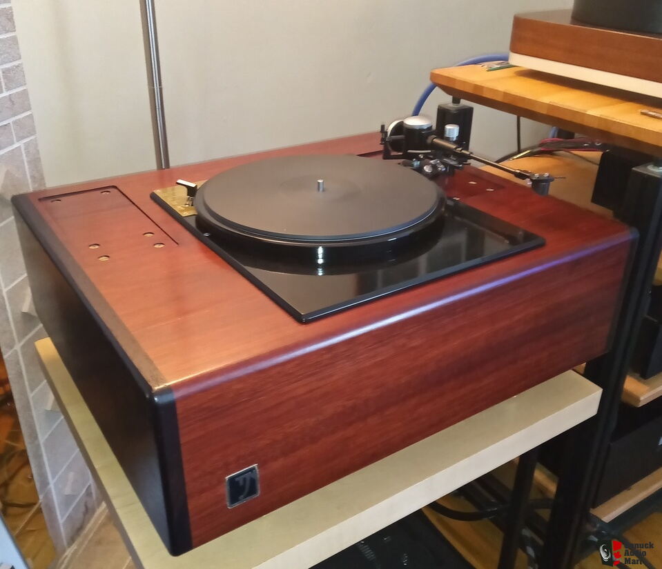Jean Nantais Reference Lenco MKIII + Graham Tonearm / Purust Audio ...