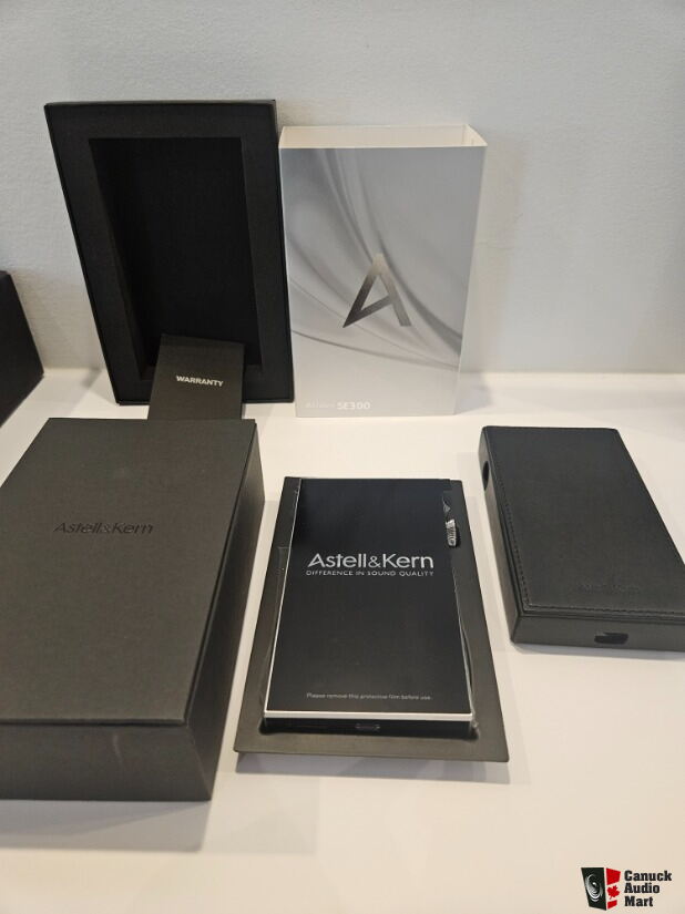 Astell & Kern SE300 w/ Leather Case For Sale - Canuck Audio Mart