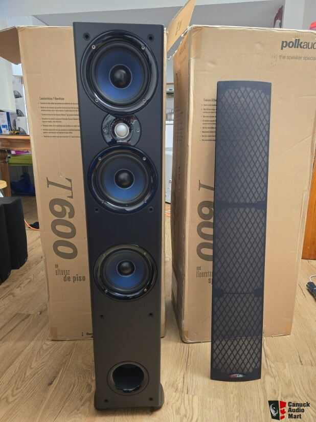Polk audio speaker set Photo #5241111 - Canuck Audio Mart