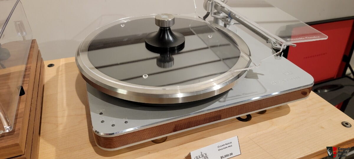 Clearaudio Ovation with cartridge and outer ring