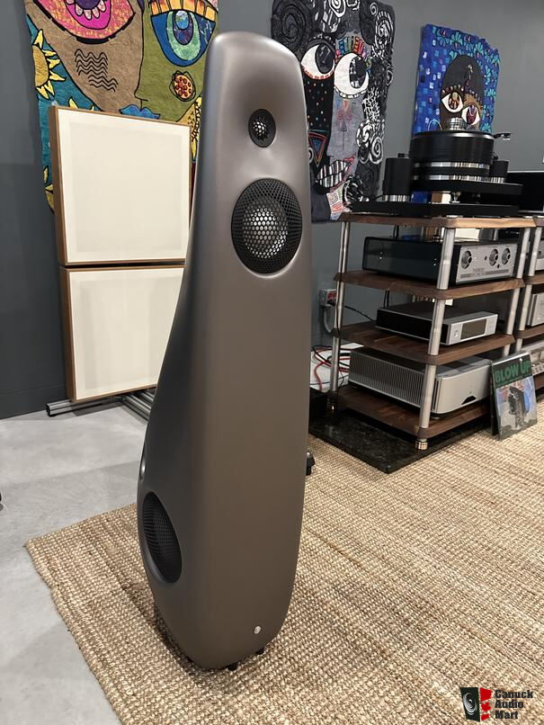 Vivid Audio Kaya 45 Photo #5251692 - Canuck Audio Mart