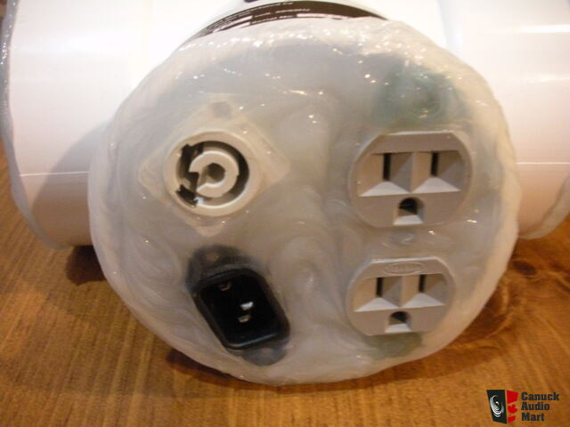 Blue Circle Audio GICPO 10 outlet Power Conditioner Photo #525772 - US ...