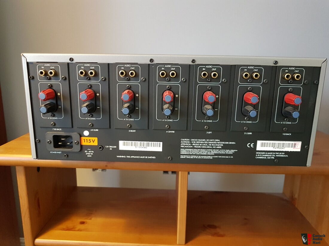 ARCAM FMJ P7 Multi-channel Power Amplifier and ARCAM FMJ AV8 PreAmp ...