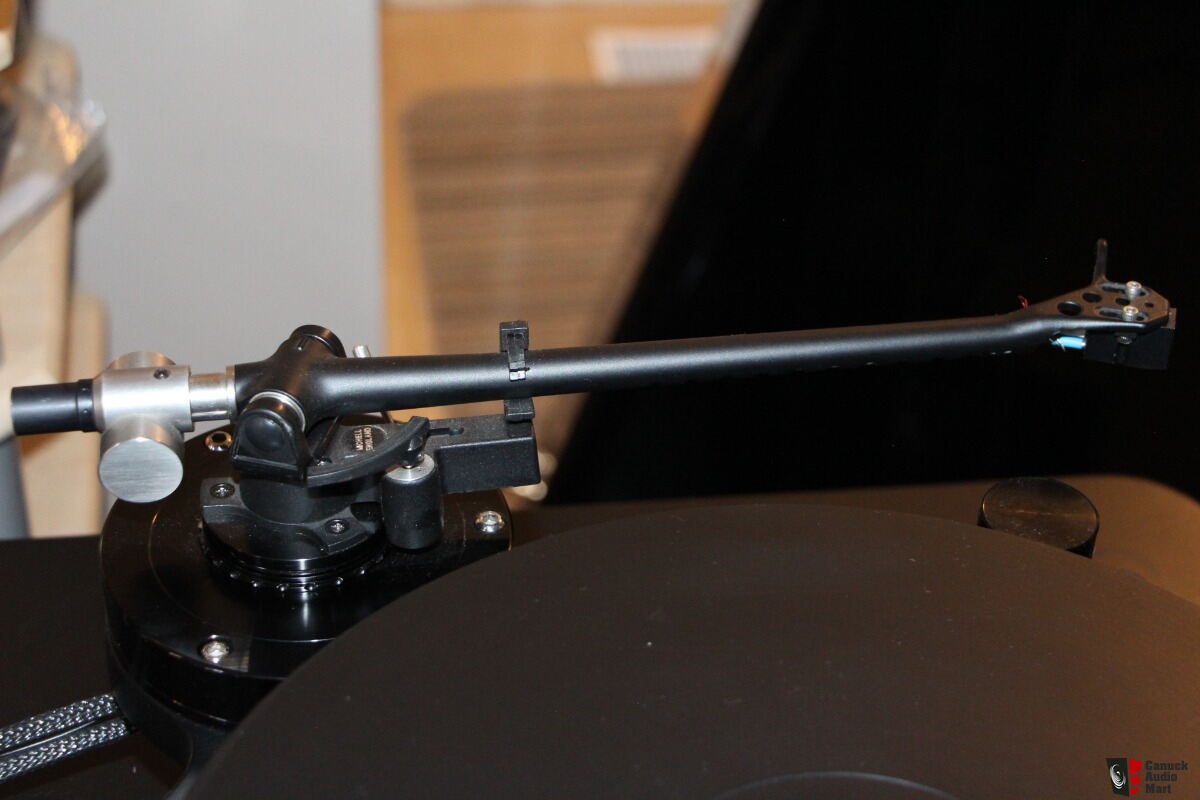 Michell Orbe SE turntable with Michell TecnoArm 2 Photo #5272288 ...