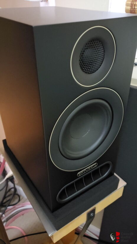 Like New PMC Prodigy 1 Bookshelf Speakers Photo #5275673 - Canuck Audio ...