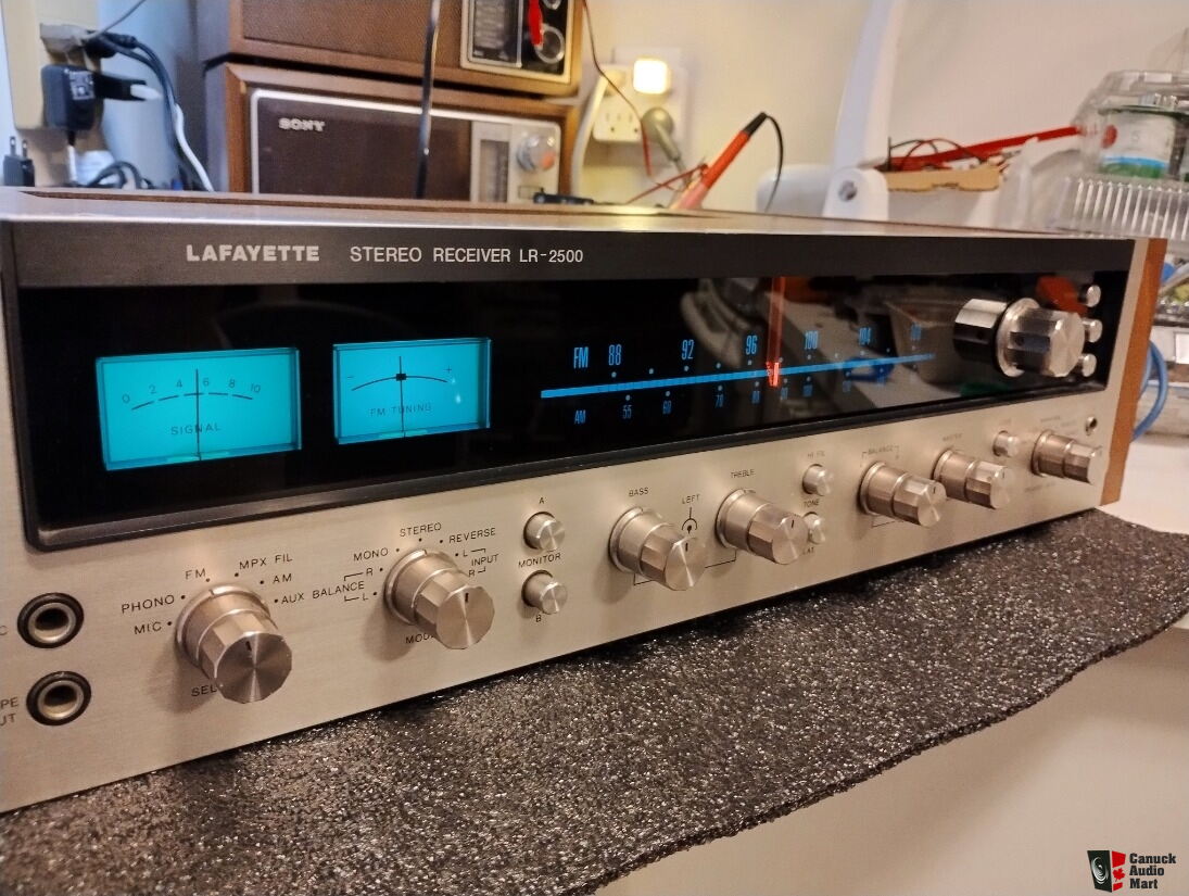 Lafayette LR-2500 AM/FM Stereo Receiver Photo #5291517 - Canuck Audio Mart