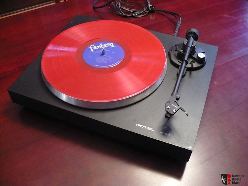 Rotel RP-830 Manual Turntable Photo #529744 - Canuck Audio Mart