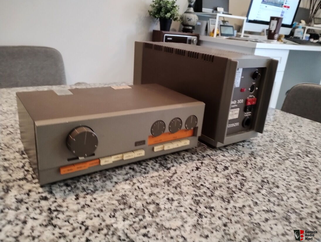 QUAD 33 Stereo Control Amplifier & QUAD 303 Stereo Power Amplifier ...