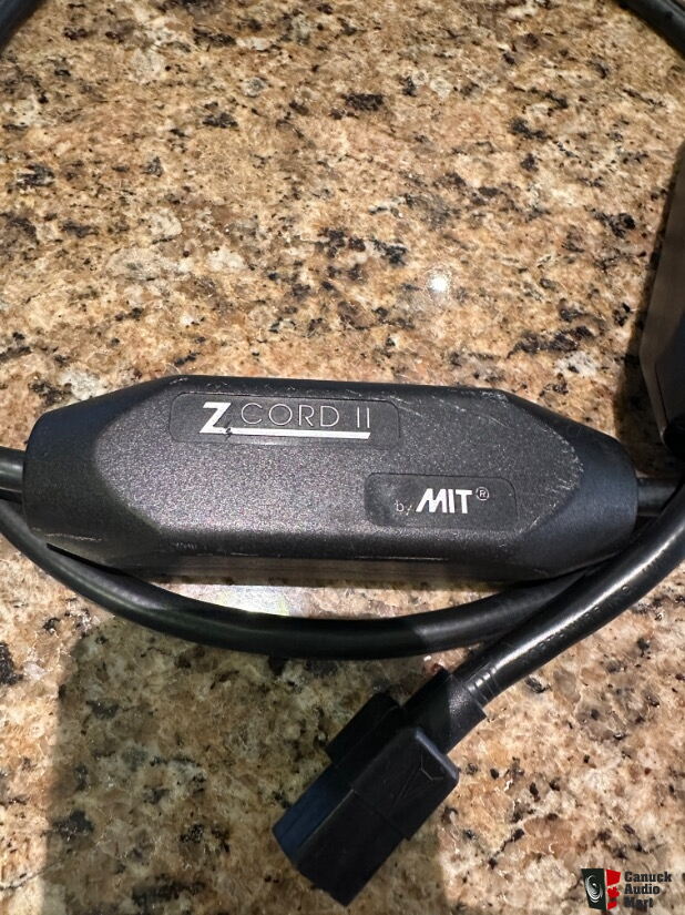 MIT Z chord 2 power cord. 6 feet