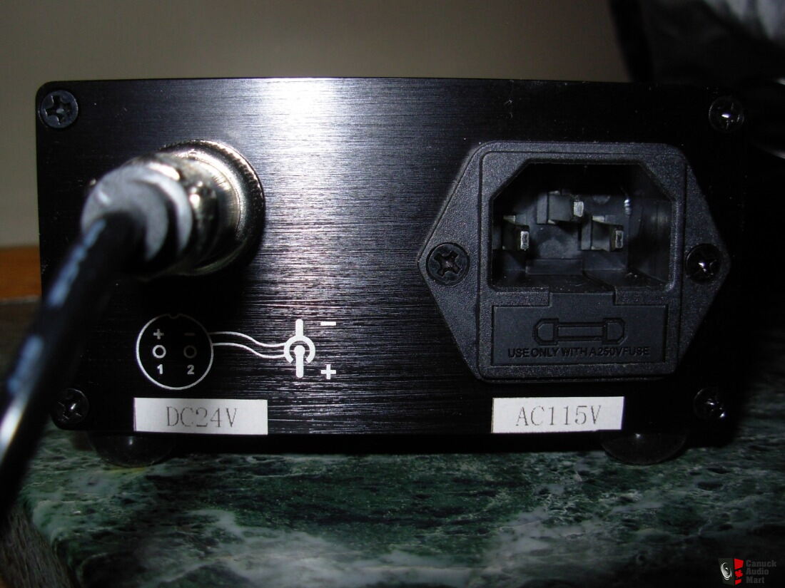 Temple Audio power amplifier with LPS upgrade - made in England ...