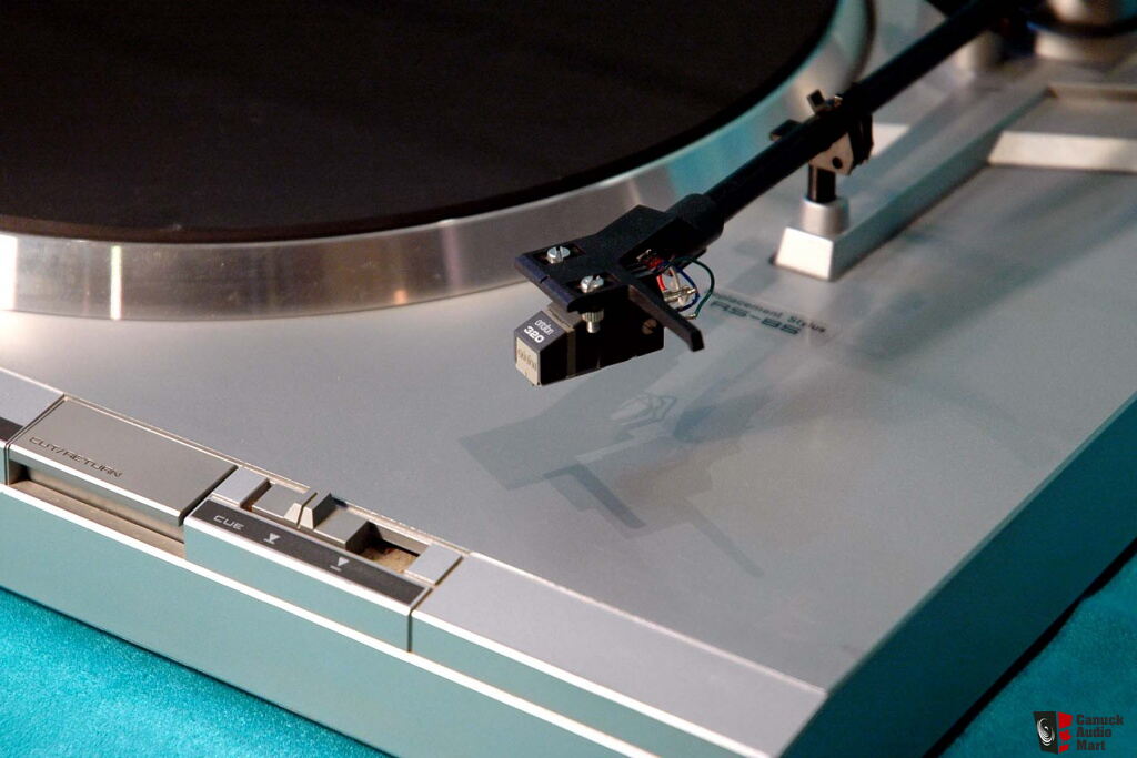 Akai AP-D2 Servo Direct Drive Turntable with Ortofon 320 Cartridge and ...