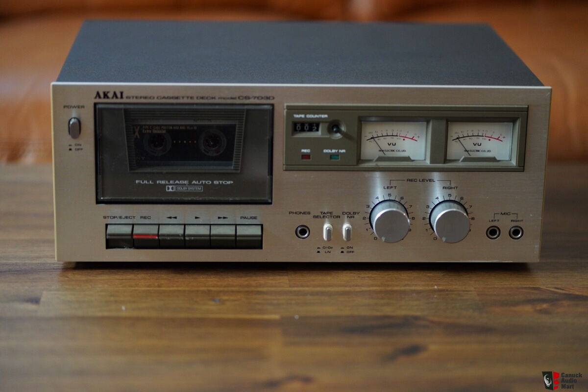 Akai CS-703D Stereo Cassette Deck For Sale - Canuck Audio Mart