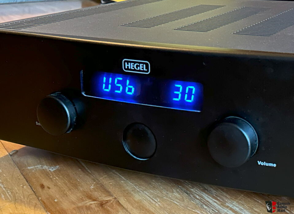 Hegel H300 Photo #5306976 - US Audio Mart