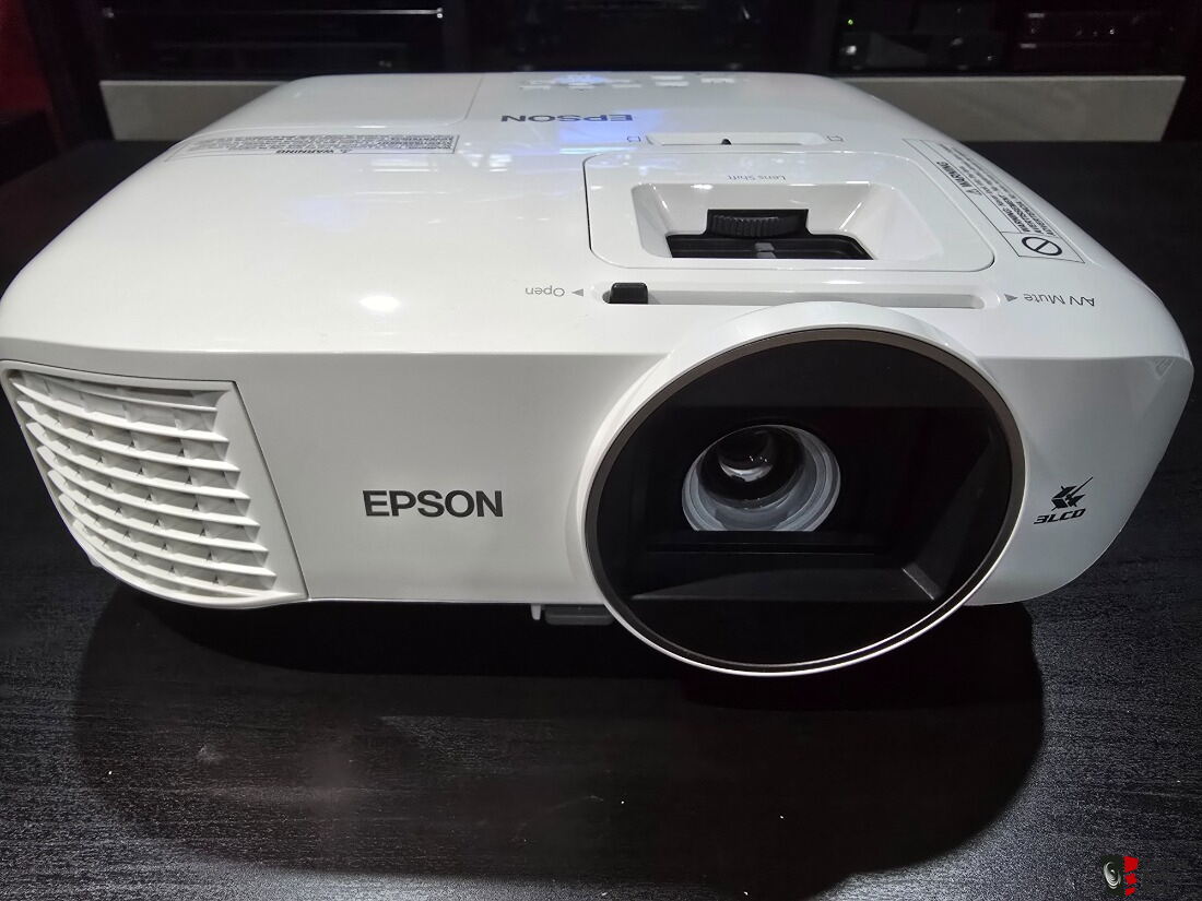 Epson Home Cinema 2100 1080p 3LCD Projector For Sale - US Audio Mart