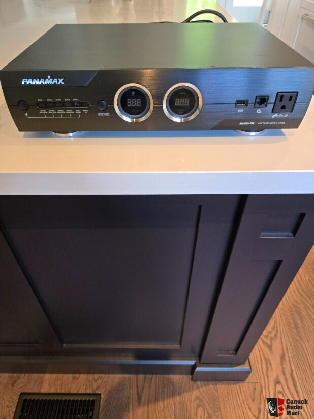 Panamax M5400-PM For Sale - Canuck Audio Mart