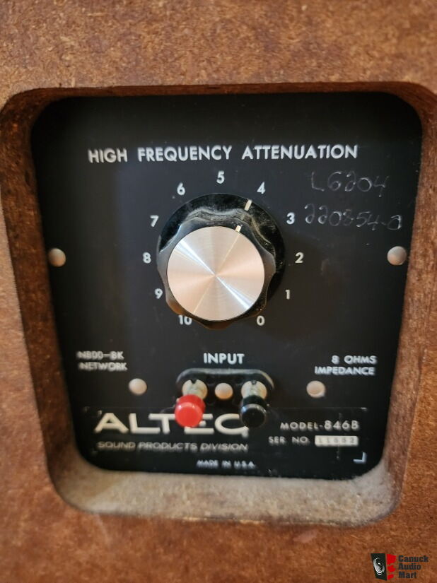 Altec Valencia 846B - gorgeous walnut