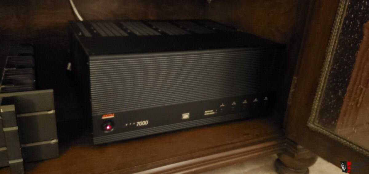 Adcom GFA 7000 5 channel THX Amplifier Photo #5324103 - Canuck Audio Mart
