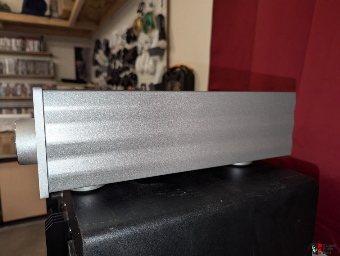 Cambridge Audio Azur 840E Photo #5324822 - Canuck Audio Mart