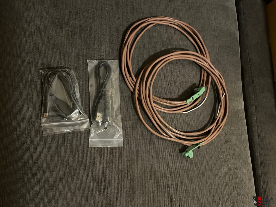 2x Lab Gruppen Lucia 240/2M Amps 120W Stereo Amps w/Rackmount kit ...