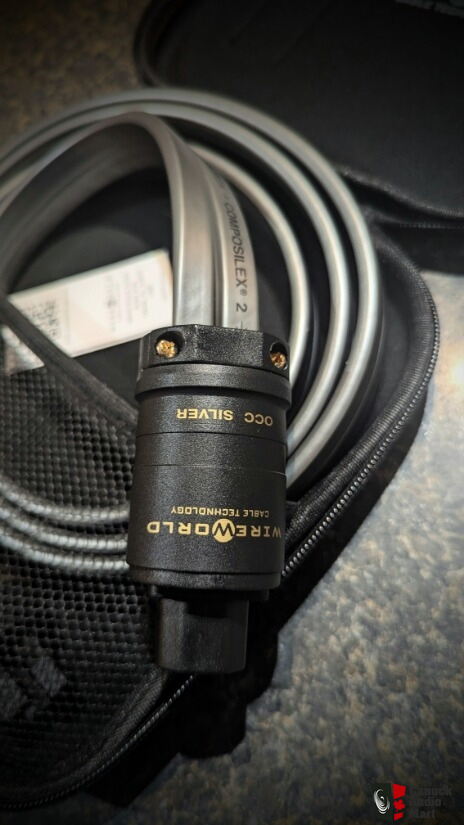 Wireworld Silver Electra power cable with Platinum OCC ends - 2m Photo ...