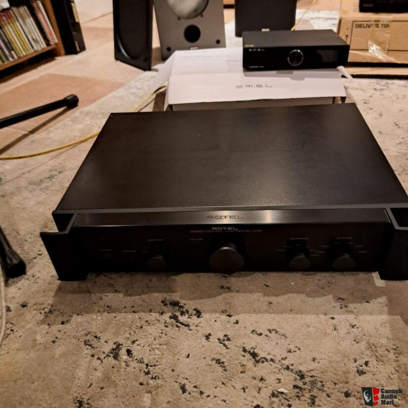 Rotel RC-1070 Preamp with MM Phono Stage with FREE Shipping Photo ...