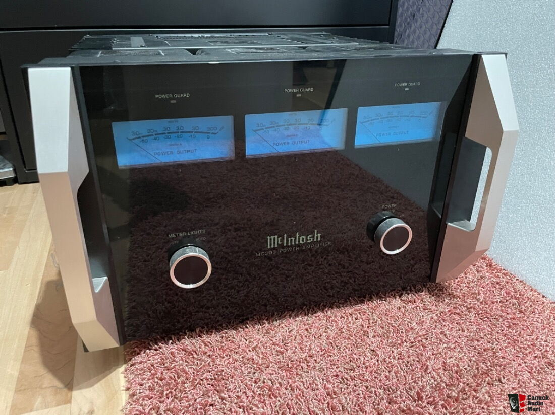 McIntosh MC303 For Sale - UK Audio Mart