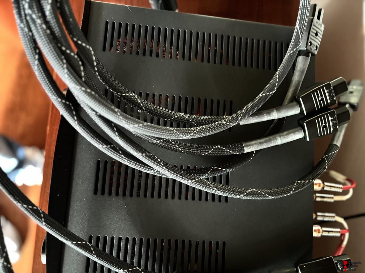 Now set of 4 Take Five Audio Power Cables Photo #5336311 - Canuck Audio ...