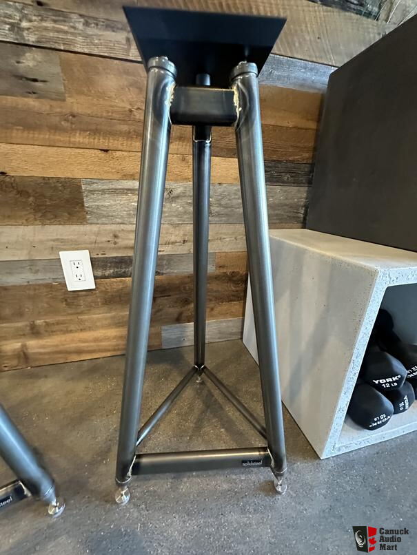 SolidSteel SS-7 Raw speakers stands with Herbies Audio fat spike pucks ...